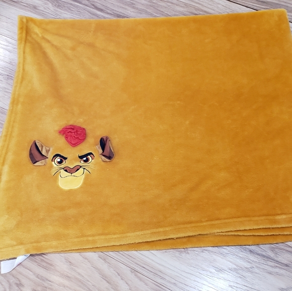 Disney | Bedding | Disney Lion Guard Kion Plush Throw Blanketsoft ...